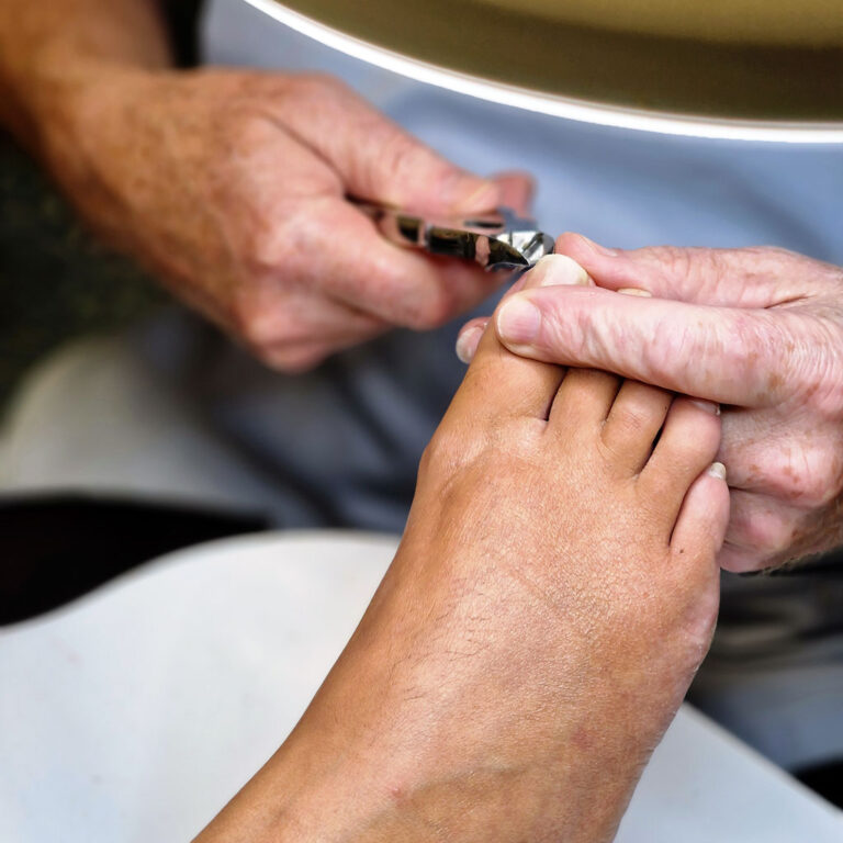 Level 4 Diploma in Foot Health Practice | The College of FHP